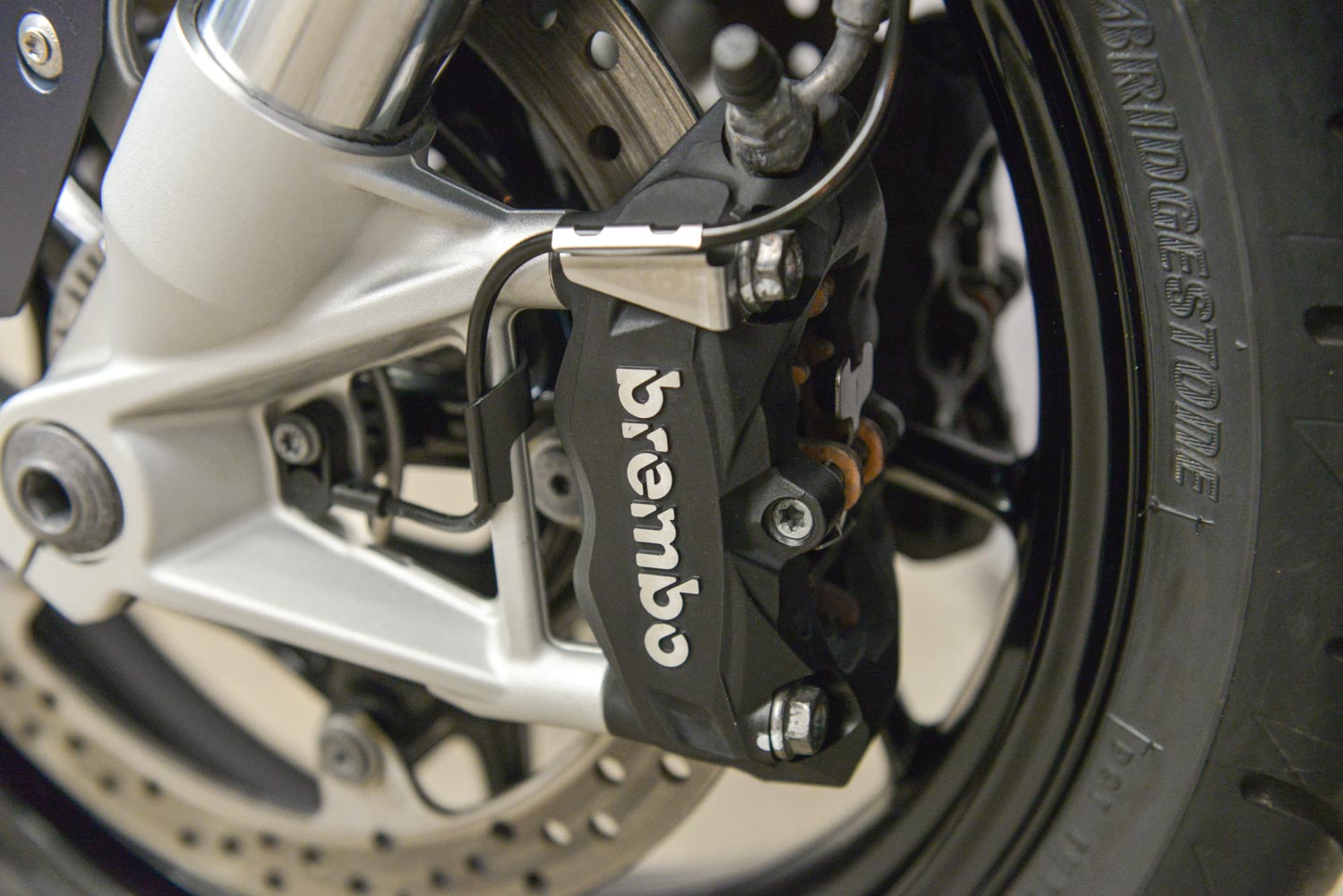 2018 BMW S 1000 XR Sport SE - Motoline